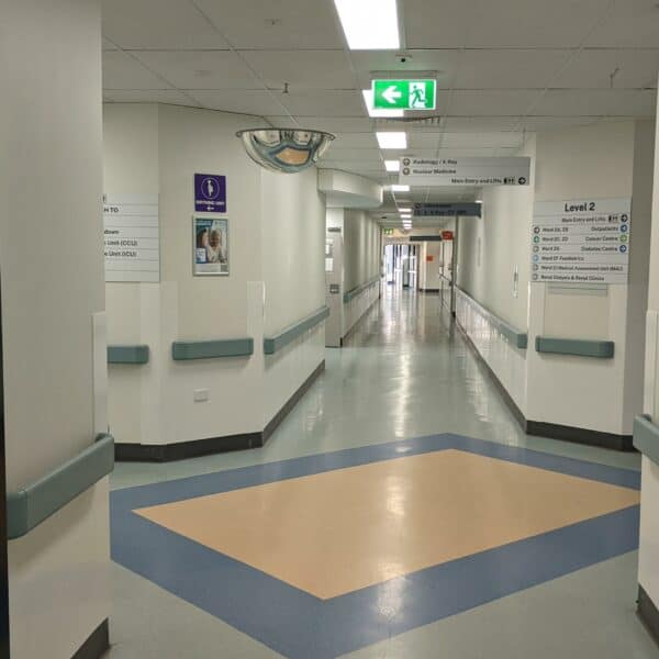 HEALTHCARE WAYFINDING - GO DIGITAL! - Digital Wayfinding Solutions